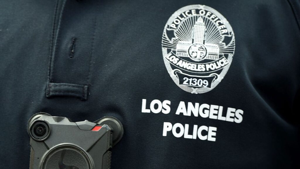Los Angeles police accidentally release photos of undercover officers ...